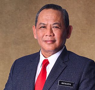 Menteri Besar Datuk Seri Aminuddin Harun will meet Tuanku Muhriz on ...