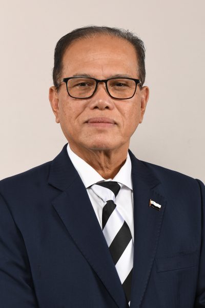 Pahang MB Wan Rosdy refutes rumours of state BN reps defecting if ...