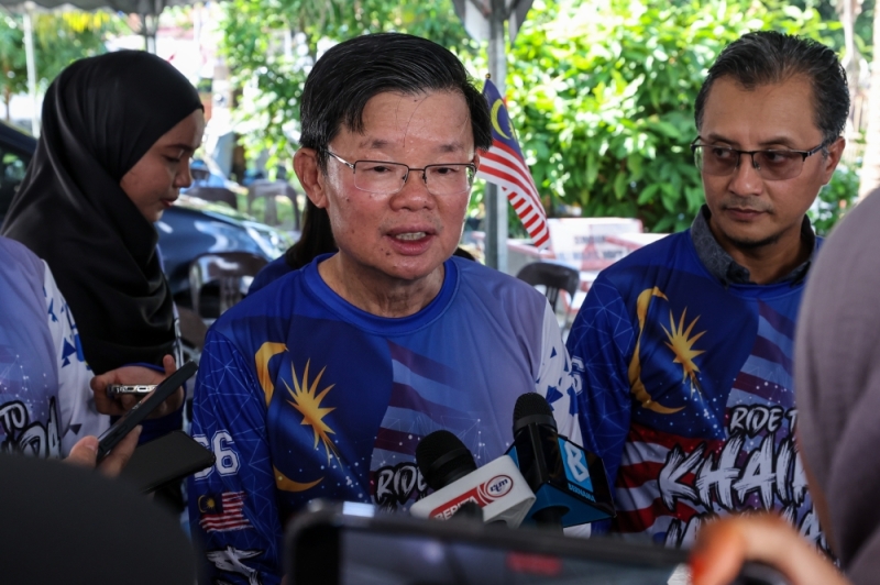Penang business premises will not be fined for failing to fly the Jalur ...