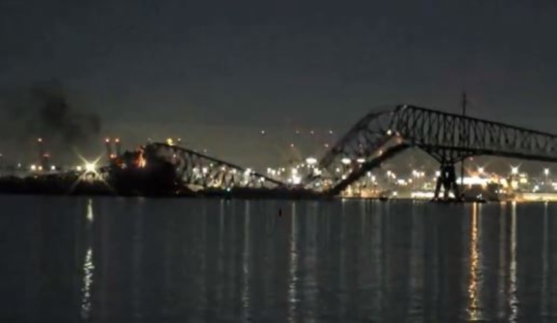 Part of Baltimore’s Key Bridge collapses after report of ship impact ...